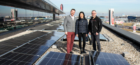 Neue PV-Anlage am MAX.CENTER Vordach