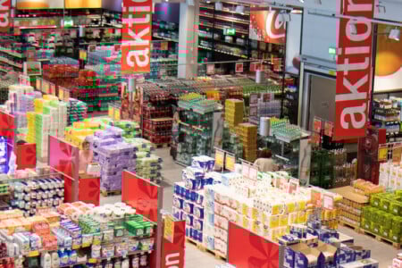 Auf schönen Füßen durch den Sommer im max.center Wels